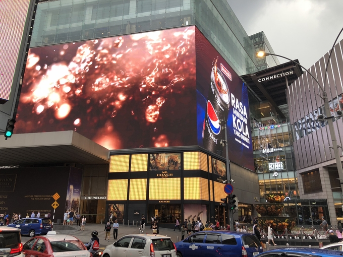 SMD P6 P8 Outdoor Advertising LED Display Screen Double Pillar Type ...